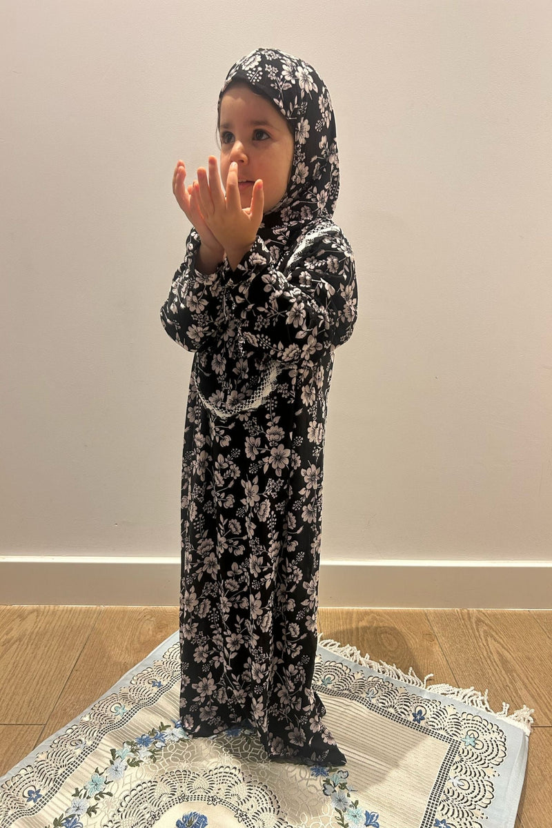 One- piece Children Prayer Dress – Arabesque